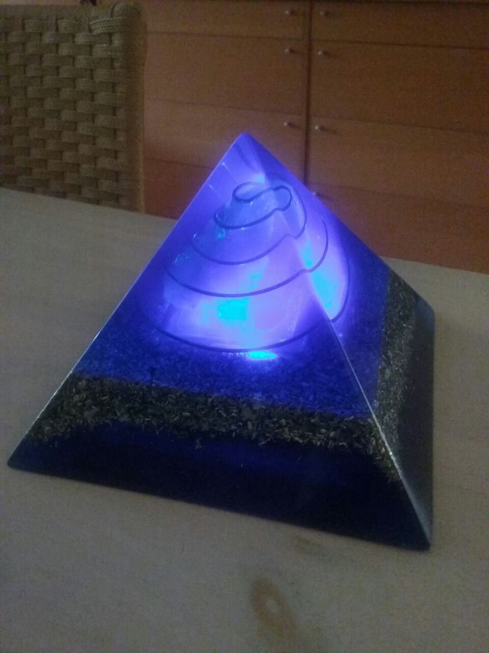 Mundo Alternativo Aprende a hacer tus propias Orgonitas personalizadas